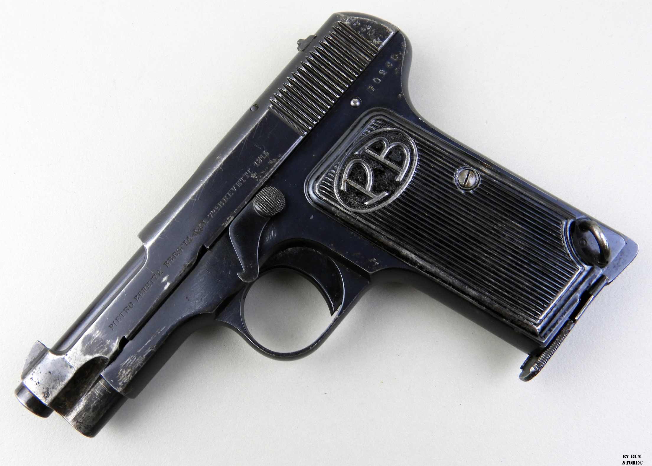 Gun Store Bunker, "EGO SUM BELLUM", Gun Store Bunker - Armeria Milano