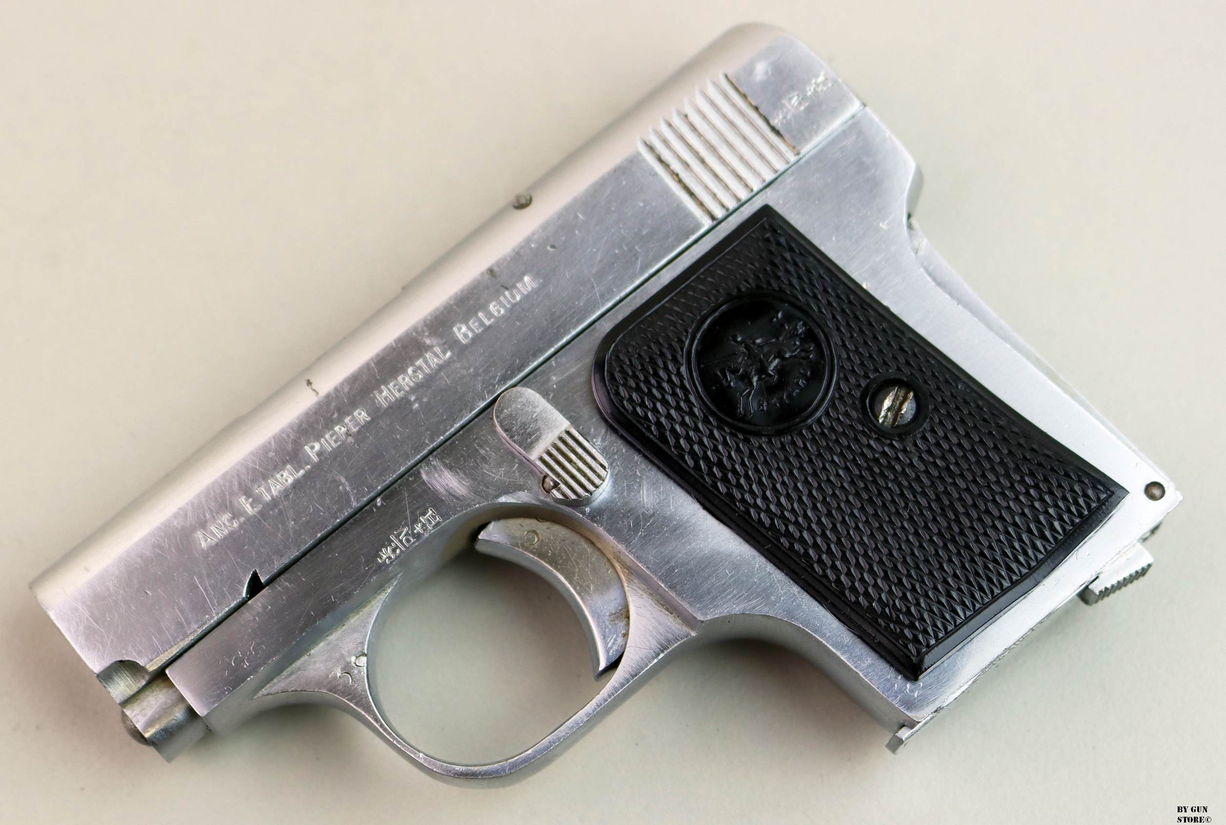 Pistola Anciens Etablissements Pieper cal. 6,35 mm matr. 5154 - Gun ...