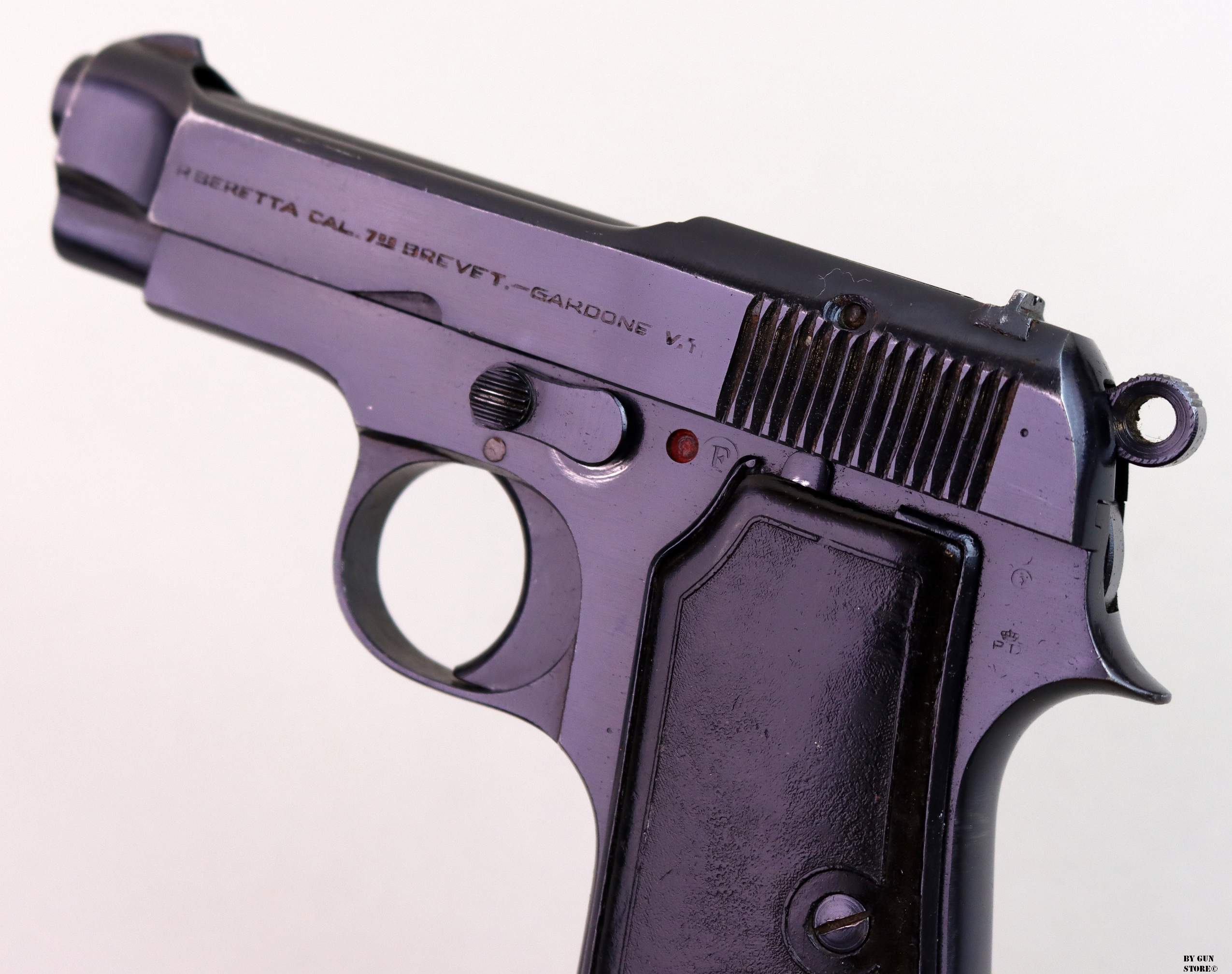 Pistola Beretta mod. 35 cal. 7,65 mm matr. 647021 - Gun Store Bunker